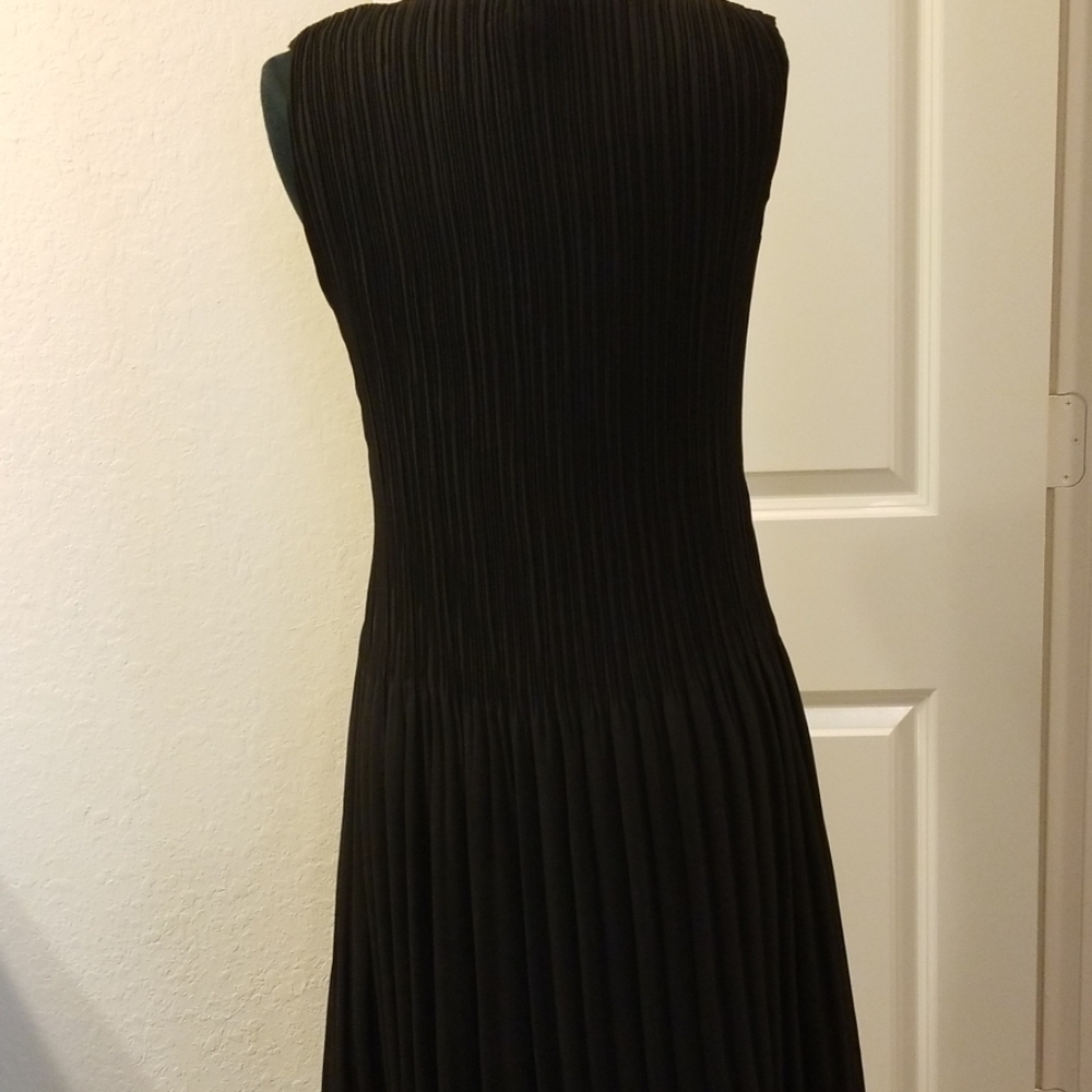 Sleeveless Sheer Mesh Dress - Gem
